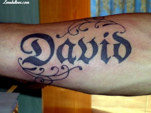 Tatuaje de Nombres, David, Letras