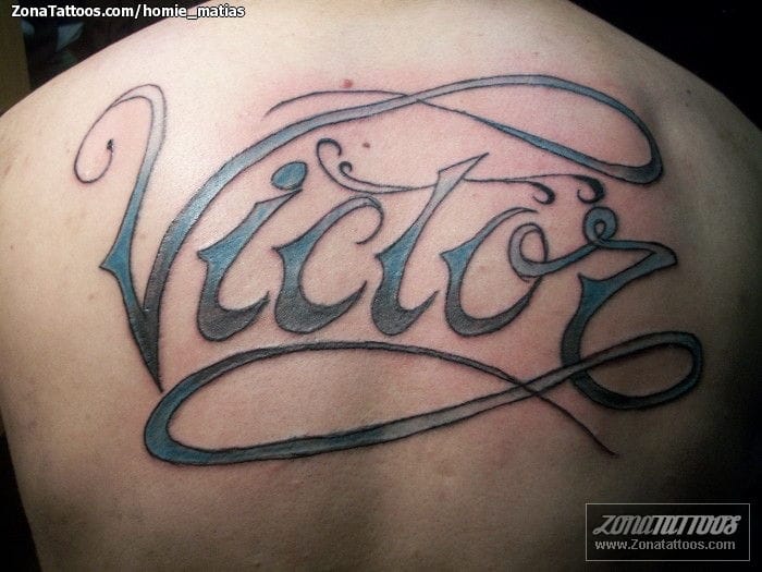 Tatuaje de Letras, Nombres, Víctor